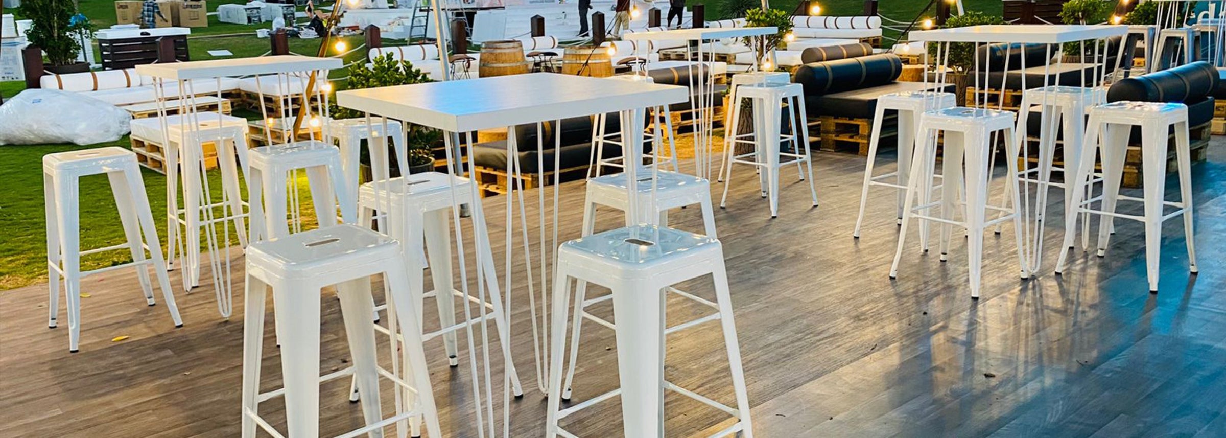 Best Furniture Event Supplier In UAE | Cocktail Tables- Mint Event